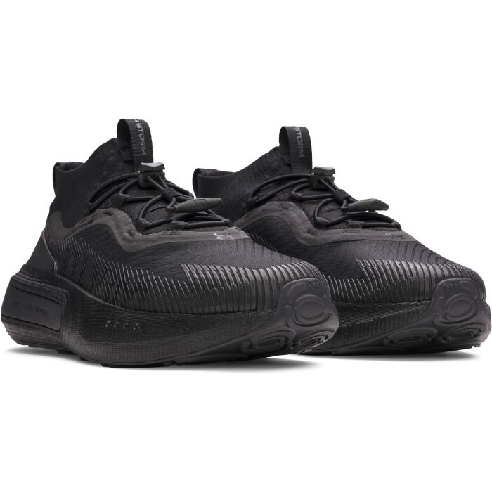 Under Armour PHANTOM 4 STORM - Unisex sneakers - black | SPORTISIMO.COM